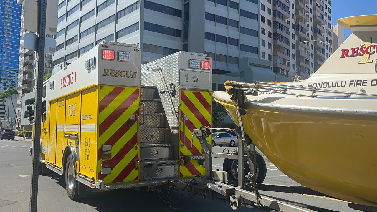 Honolulu fire department rescue one+Airhorn responding structure fire ...