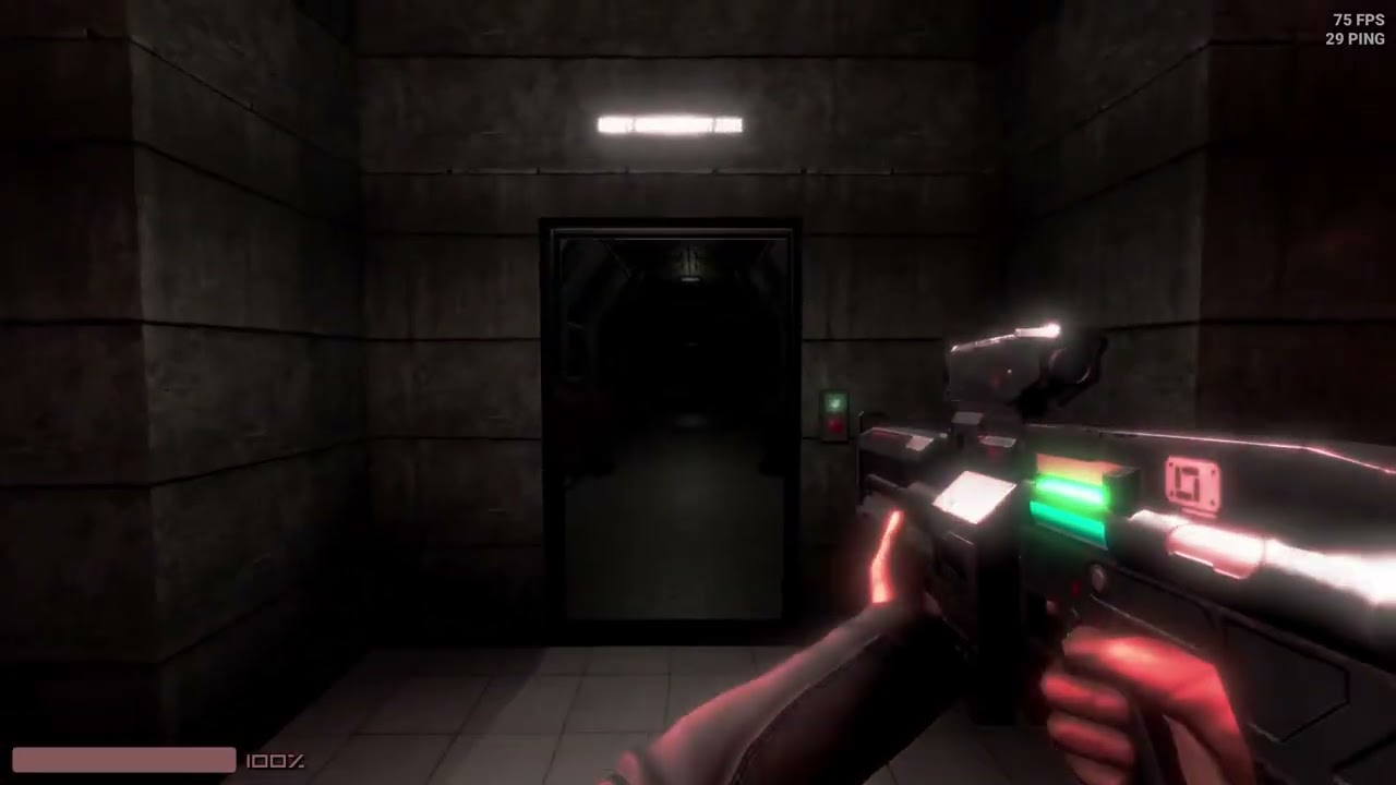 Gameplay of the oldest playable version of SCP SL - YouTube