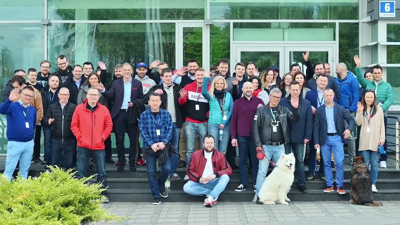 VECTOR SOLUTIONS - poznaj nas - YouTube