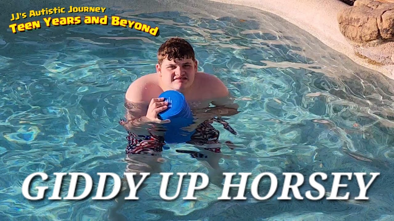 Giddy Up Horsey - YouTube