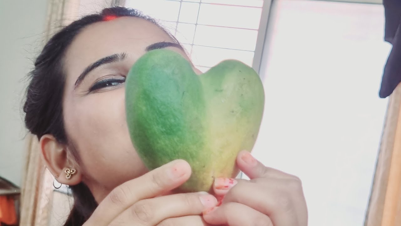 आज मैने दिल चीर डाला | Heart shaped mango #nature #familyvlog #natural ...