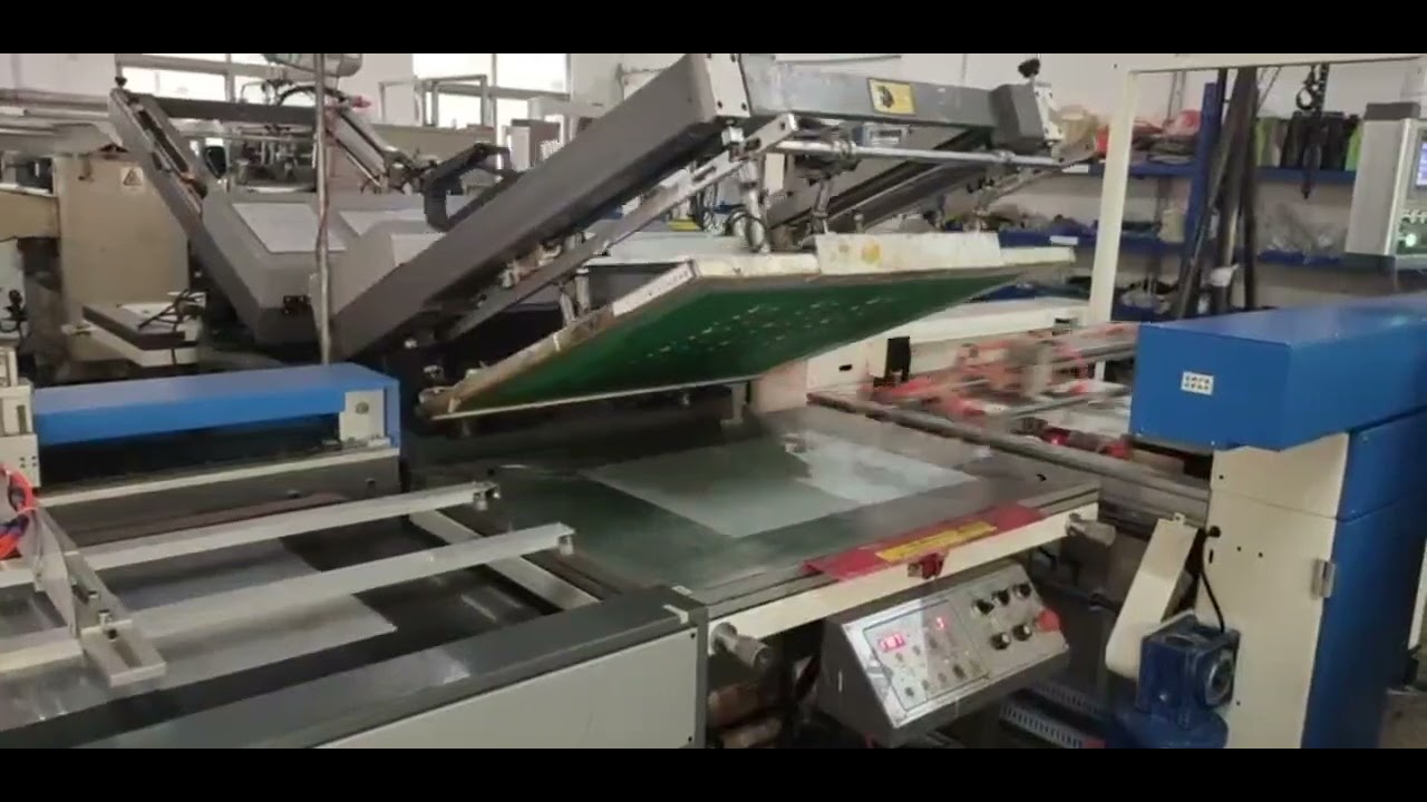 A fully automatic flat screen printing machine can replace the manual ...