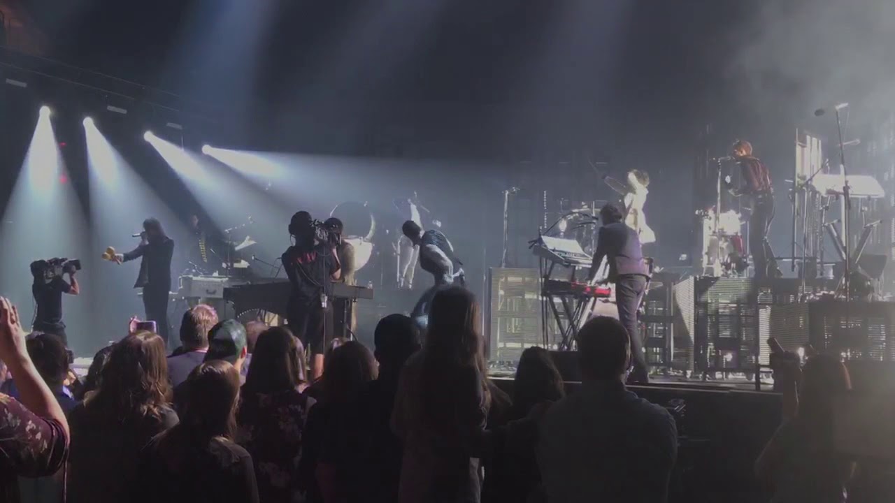 For King and Country - new song - Joy - Roadshow2018 - YouTube