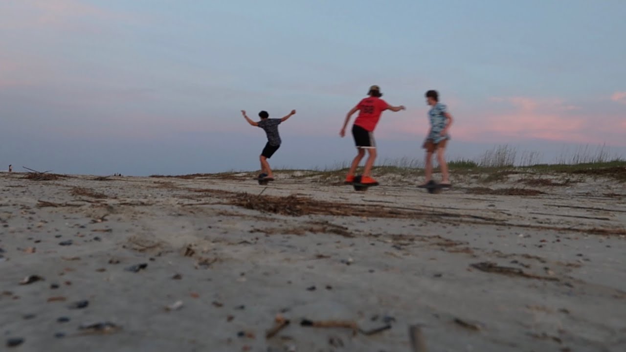 3 friends fly to Georgia ALONE for a week! - YouTube