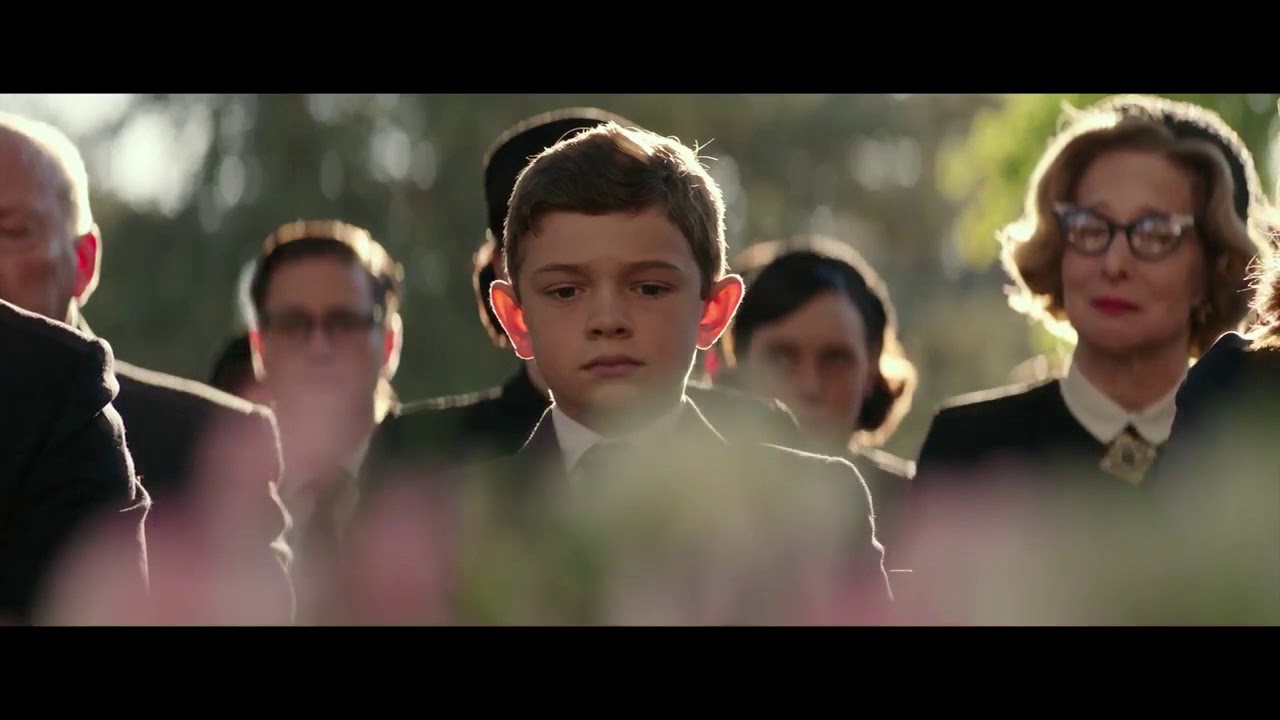 Suburbicon Trailer #2 - YouTube