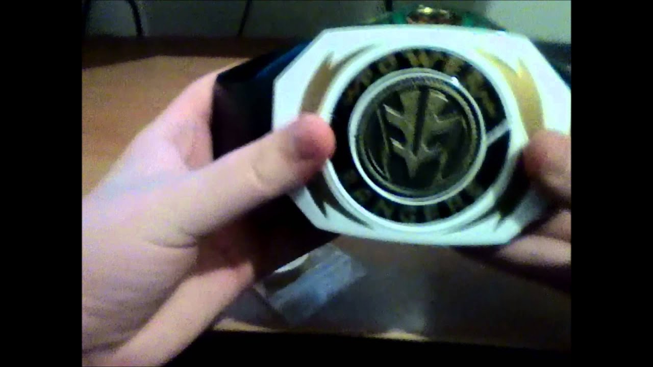 Mighty morphin power rangers Morphers Including Gold Legacy - YouTube