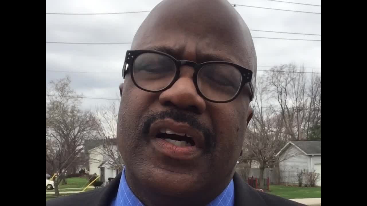 Councilman Kevin Conwell addresses Superior Avenue SWAT standoff - YouTube