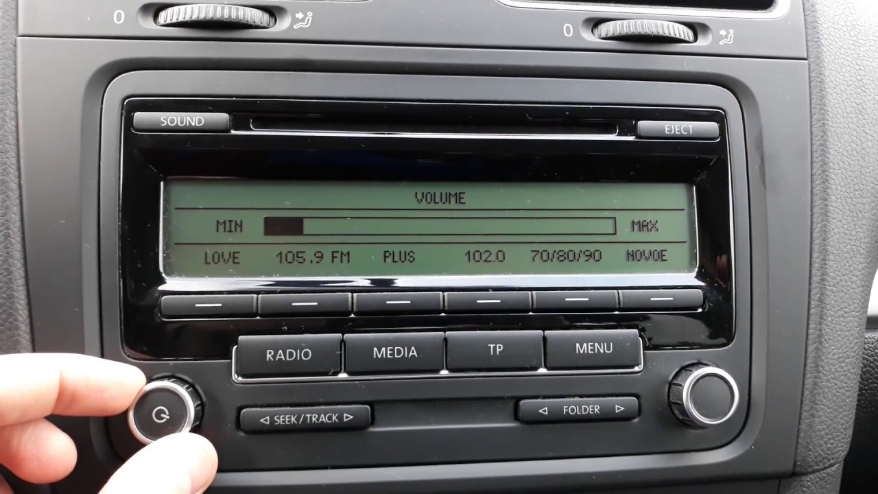 Штатная автомагнитола RCD-310 для VW - YouTube