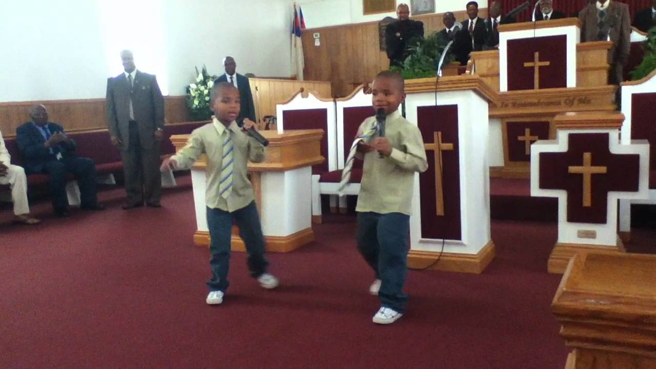 The Ligon Twins (2 is Better Than 1)026.MOV - YouTube