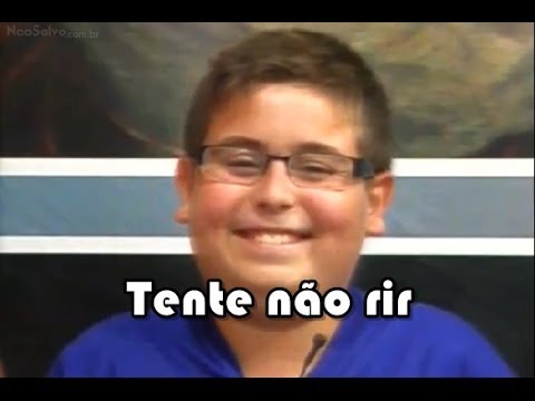 Menino começa a rir durante a Ave Maria - YouTube