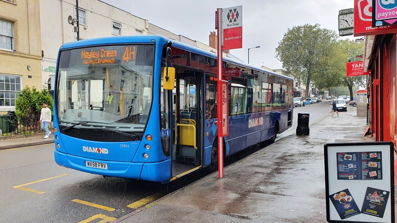 Decent!! Diamond Bus West Midlands MAN 14.220/Plaxton Centro 30806 ...