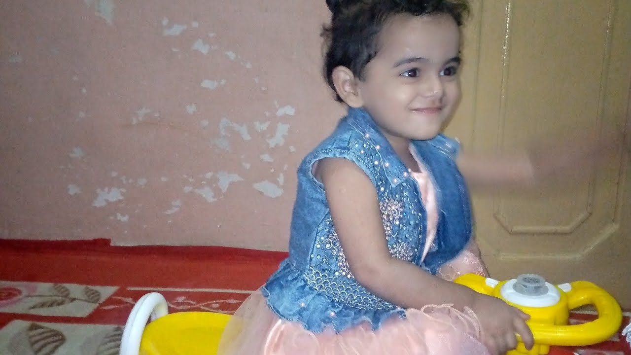 #Live #Hafsa#adnan - YouTube