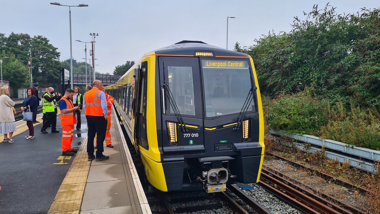 Merseyrail New Class 777 Train & Some Class 507/508 Trains - YouTube