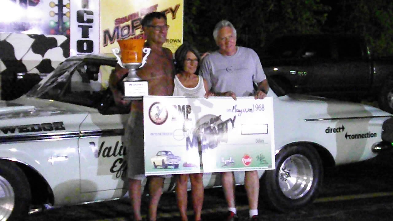 JOHNNY LABBOUS WINS MOPARTY - YouTube