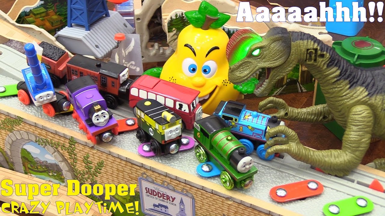 Dinosaur Toy! A Dilophosaurus Eating Thomas the Tank Engine & Friends ...