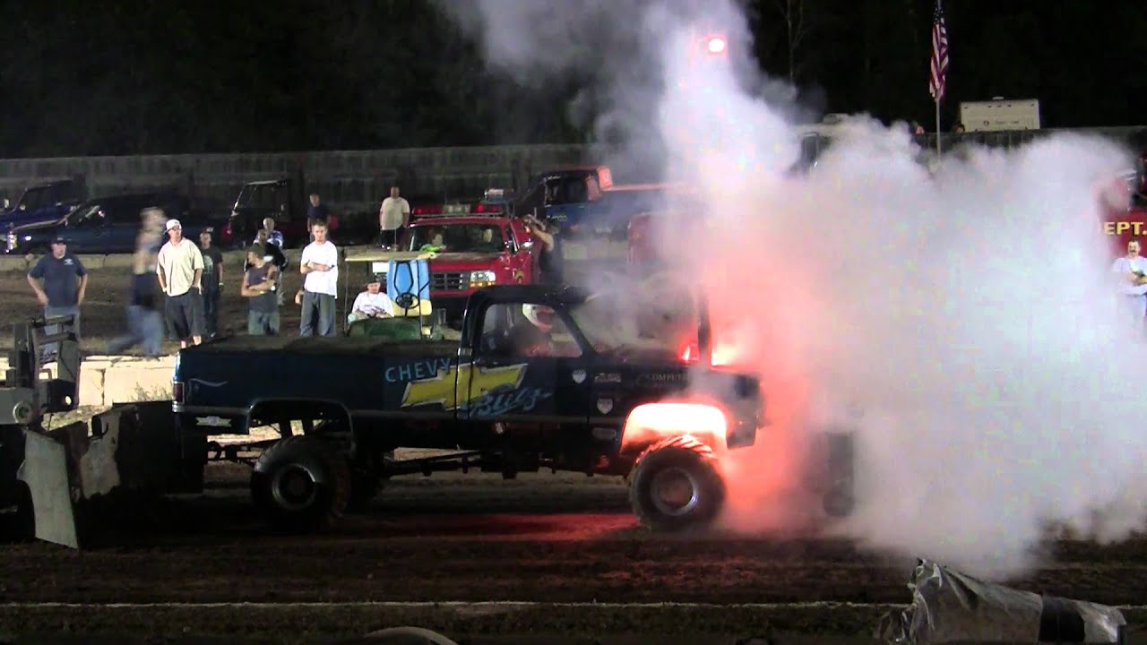 Truck Pull Fail - YouTube