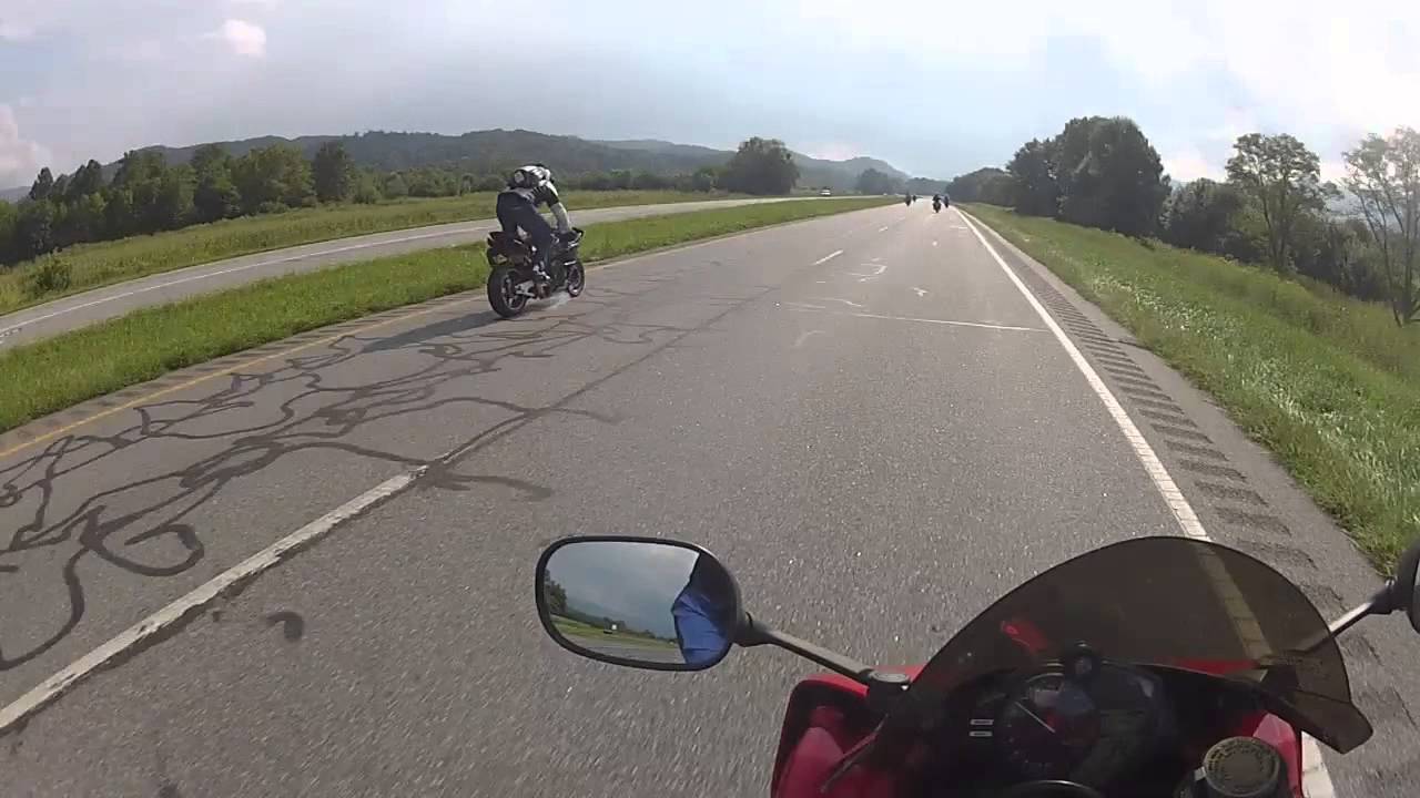 DS83 wheelie on the Dragons Tail Run [mv]{ - YouTube