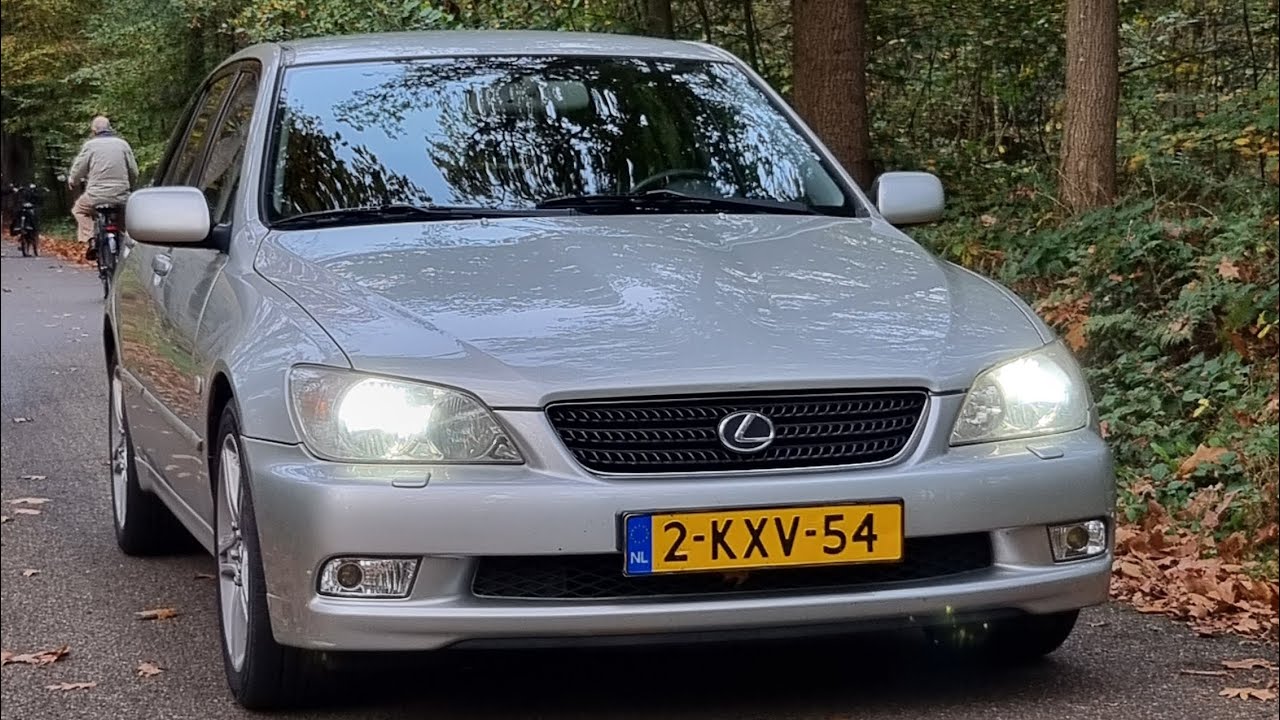 Lexus IS200 Sportcross sightseeing - YouTube