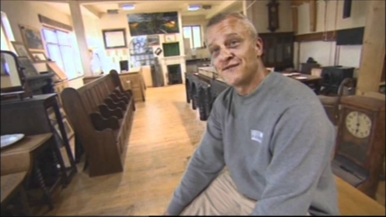 Rupert Miles fact/ent showreel - YouTube