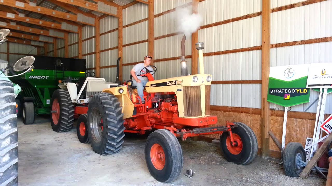 Case 1030 Start up - YouTube