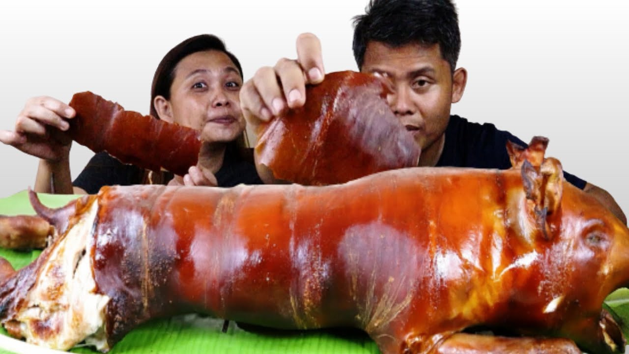 OUTDOOR COOKING | NATIVE LECHON BABOY MUKBANG - YouTube