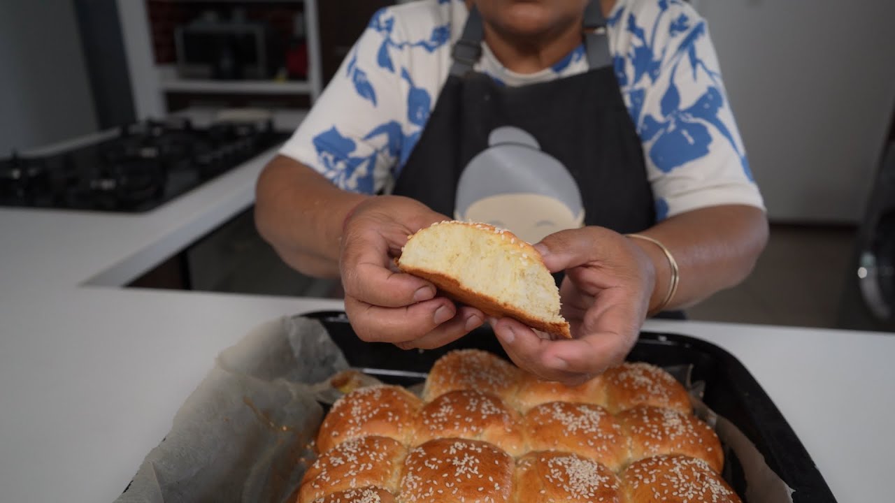 Making school buns / tea buns - an easy bread roll recipe that can be ...