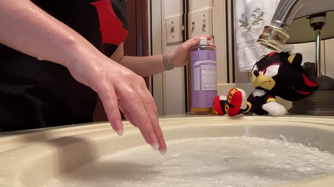 Shadow the Hedgehog Gets a Bath (Original) - YouTube