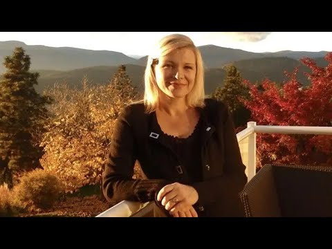 Live Interview with Kelowna jazz singer Anna Jacyszyn - YouTube