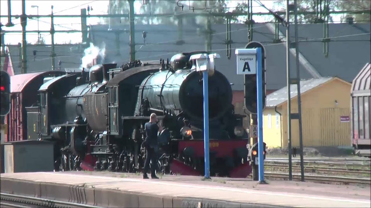 1:1 Steam trains - YouTube