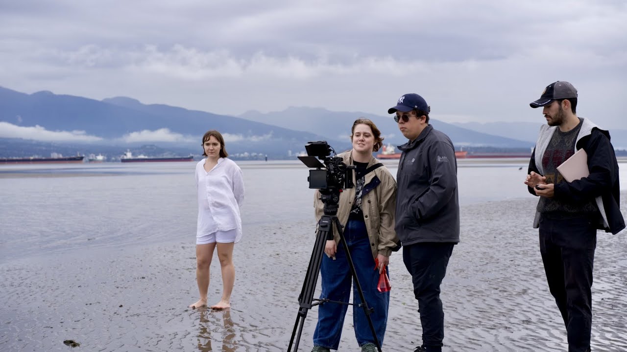 Lila Gray - Haunt (Behind The Scenes) - YouTube