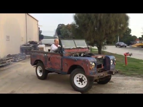 Landrover Series 3 diesel bleeding the fuel lines and first start in 10 ...