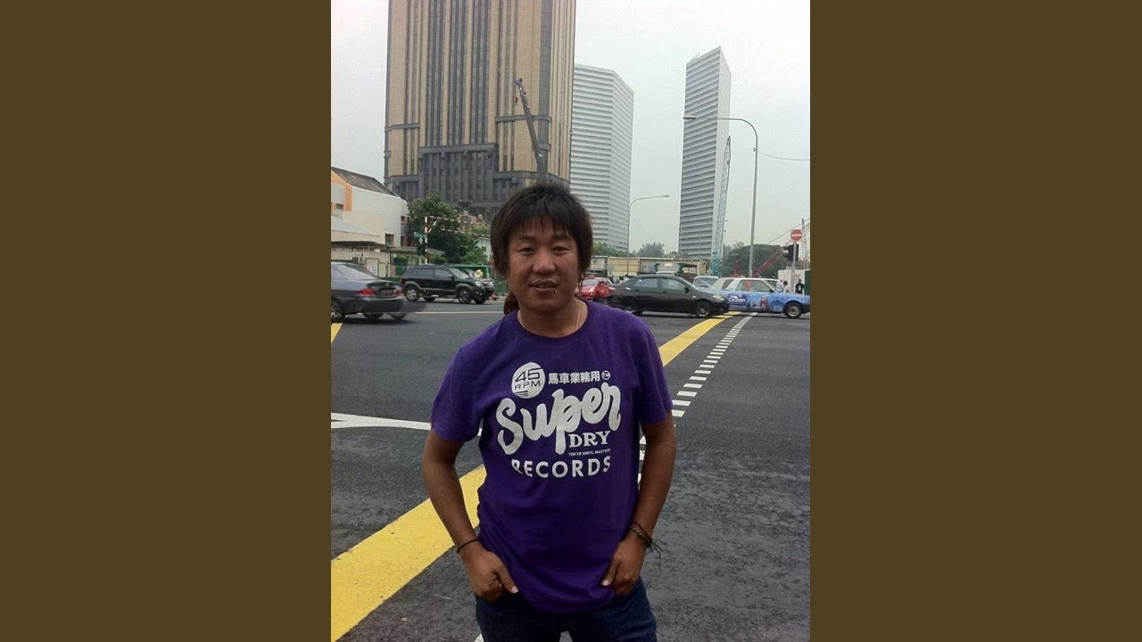 Jangalai Ma Kharayo Jarayo - YouTube