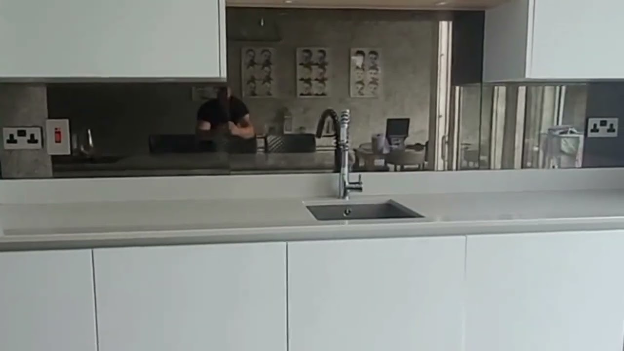 Bronze mirror kitchen glass splashback - YouTube