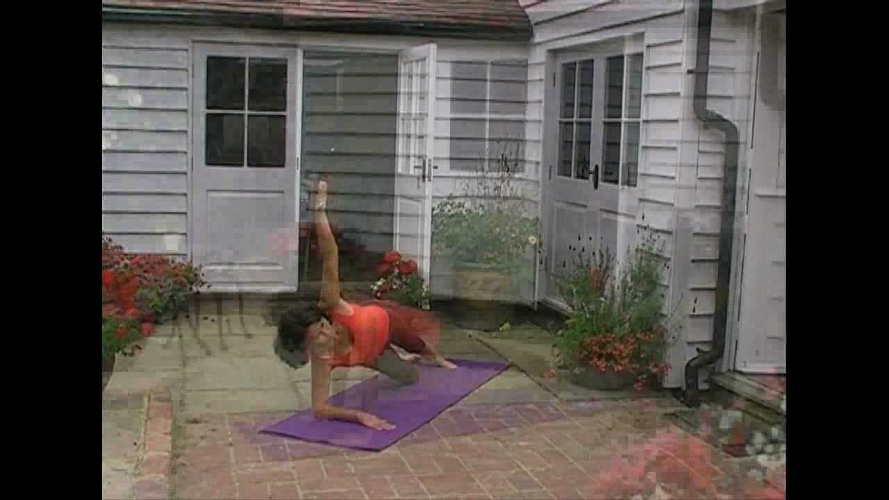 Pilates 10 Minute Full Body Workout - YouTube