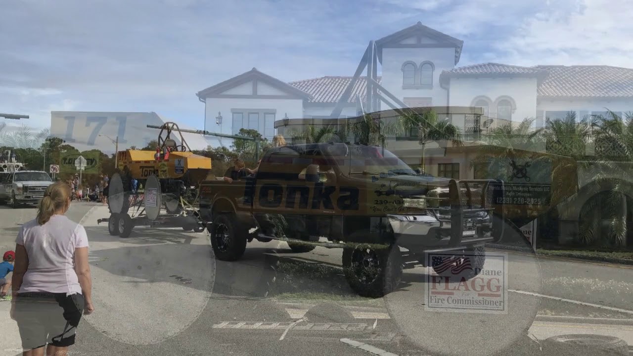 The Swamp Buggy Parade November 2018 - YouTube