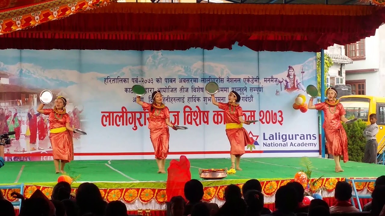 Nepali Thali Dance (थाली नाच) - YouTube