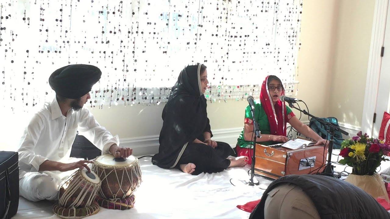 Rakha ek hamara swami | Jasmine Kaur Mudhar - YouTube