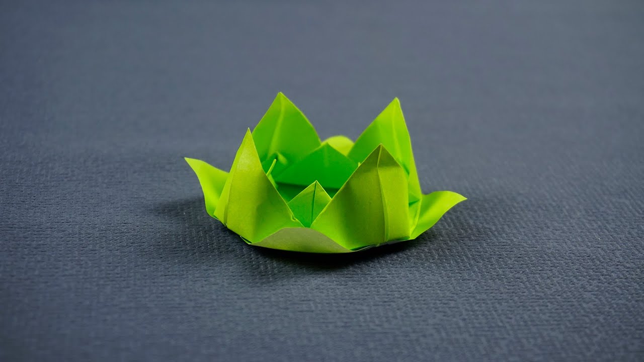 How to Fold Traditional Lotus - Traditional Lotus Origami Tutorial by ...
