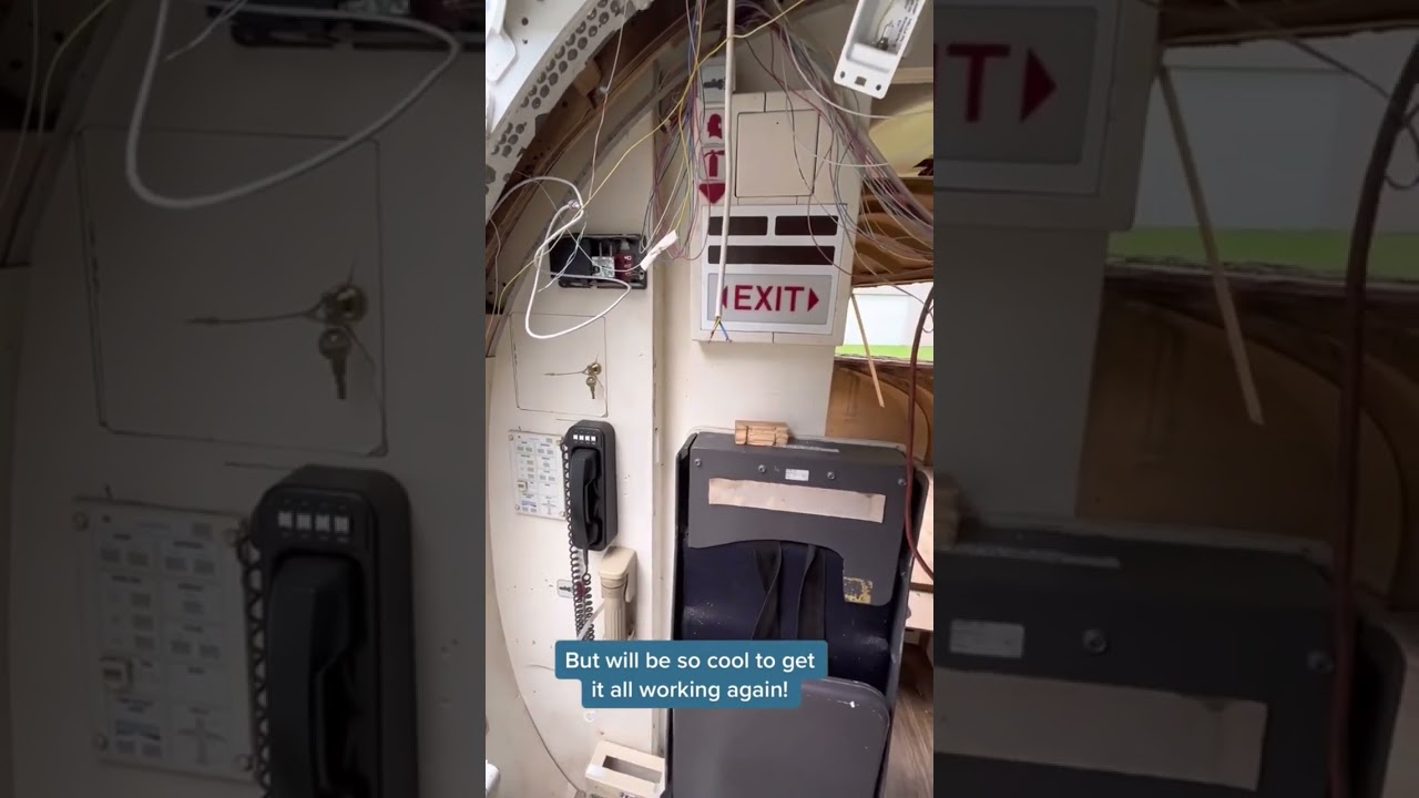 Airplane wiring train wreck! - YouTube