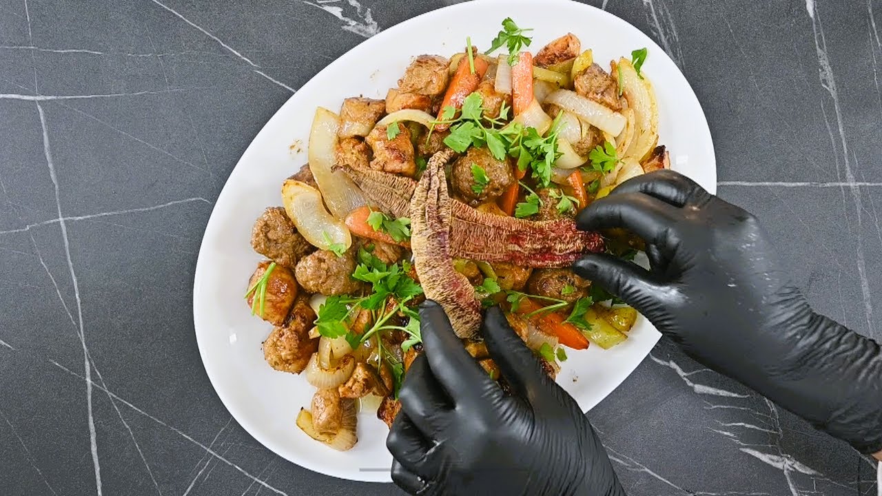 Master Chef Recipe: A Perfect Blend of Meat and Veggies - YouTube