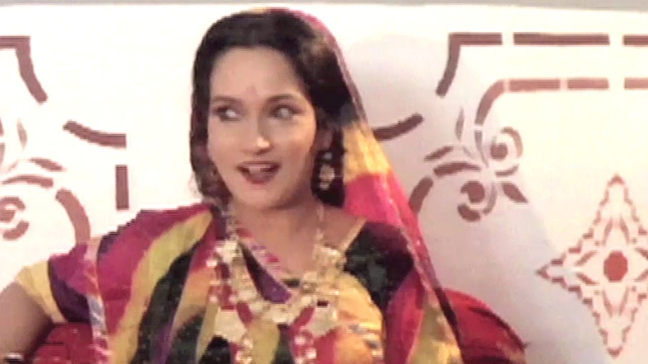 Himani Shivpuri, Renuka Israni - Meera Ro Girdhar - Rajasthani Scene 3/ ...