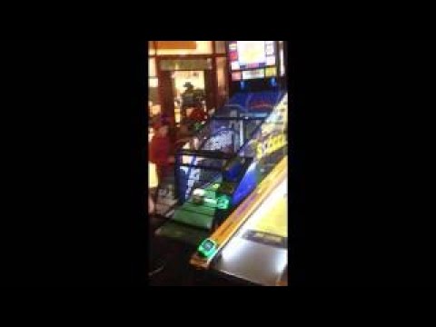 James Plays Simpsons Soccer Arcade Game - YouTube