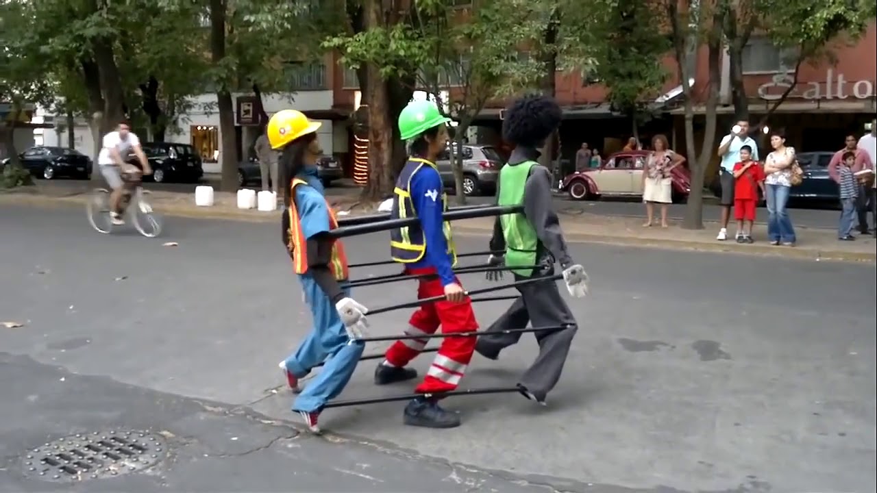 Statue dance how talented you are👏👏 - YouTube