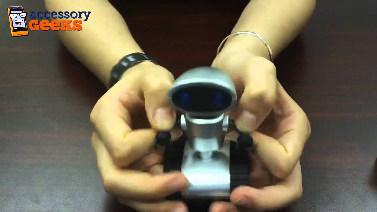 Universal 4 Port USB Hub - Robot - YouTube