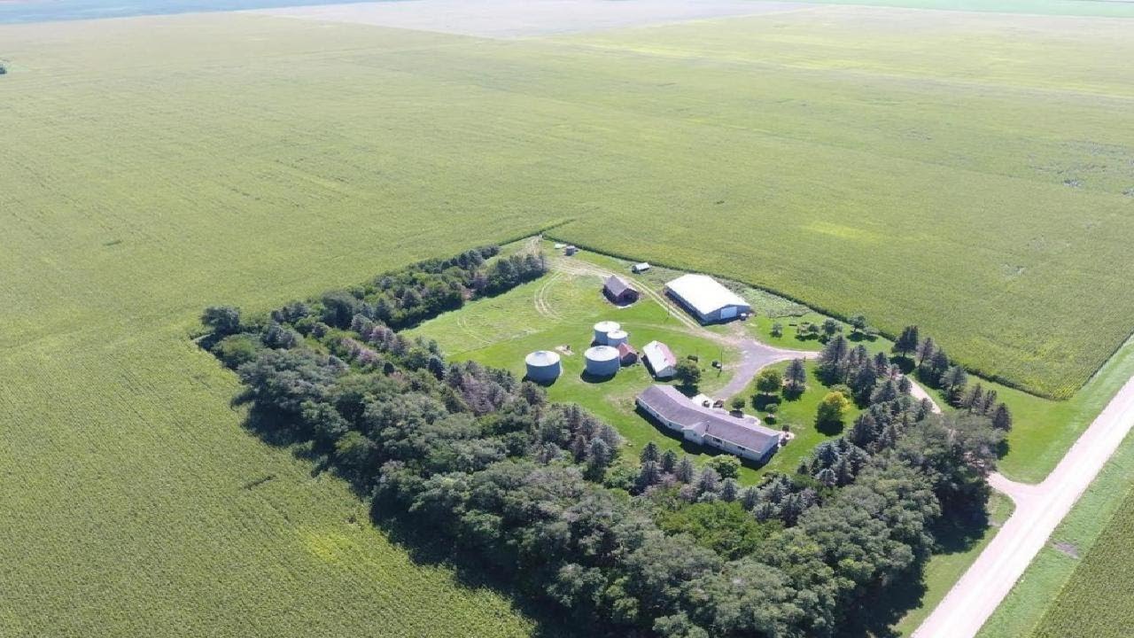 69824 460th Street, Fairfax, MN Presented by Lisa Handley. - YouTube