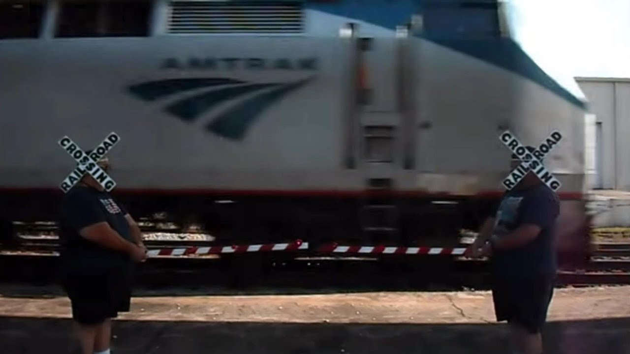 Train Comedy The Best Moments - YouTube