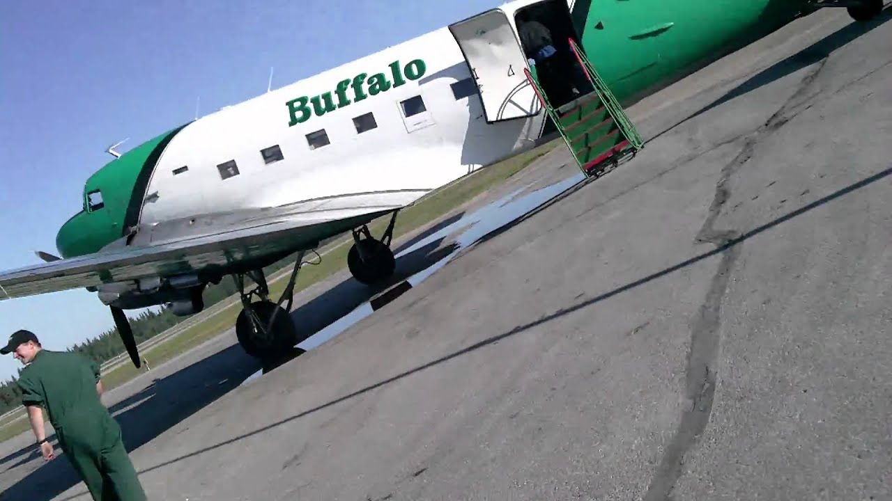 Buffalo Airways DC-3 Flight 6-10-2010 - YouTube