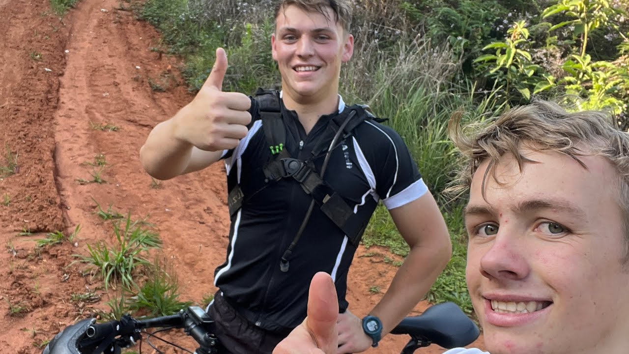 Riding in karkloof with Matthew Rossouw - YouTube
