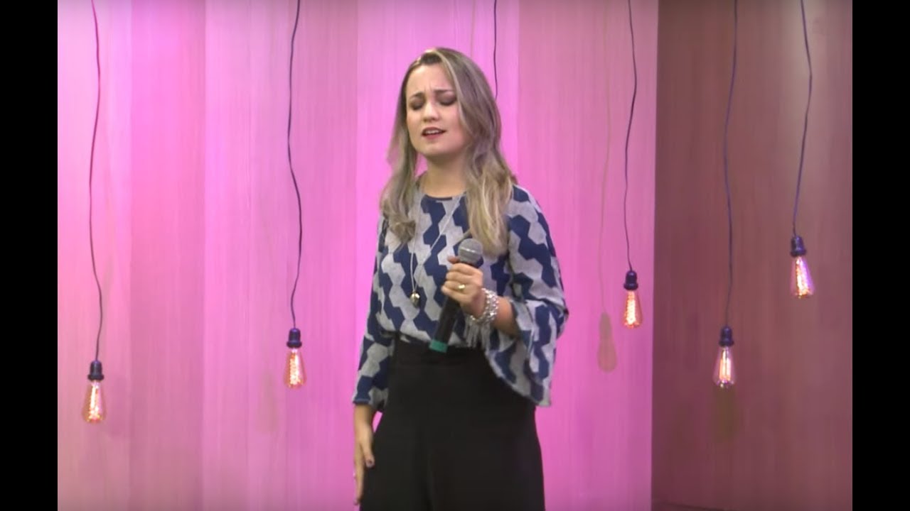 Ester Lima canta “Eu amo te adorar” | DTUP - YouTube