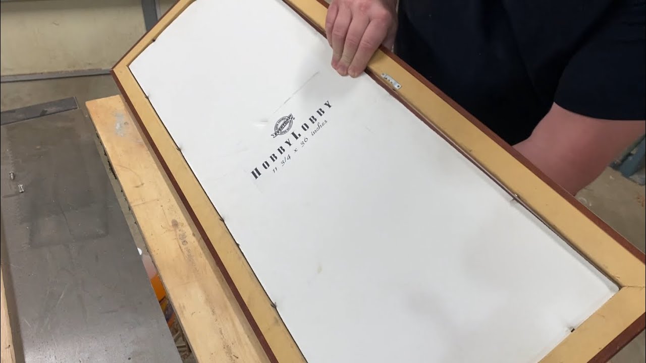 Easy way to keep picture frame rigid - YouTube